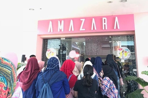 Cerita Uma Hapsari, Founder Sepatu Lokal Amazara yang Buktikan ...